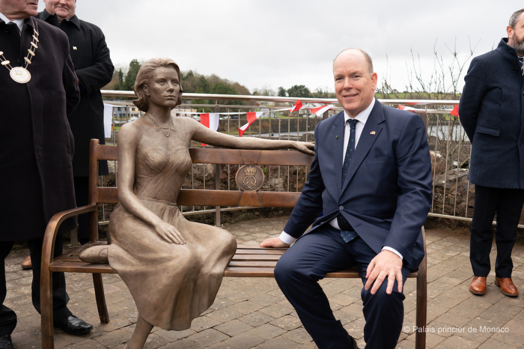 Photos: Prince Albert II unveils statue of Princess Grace in Ireland ...